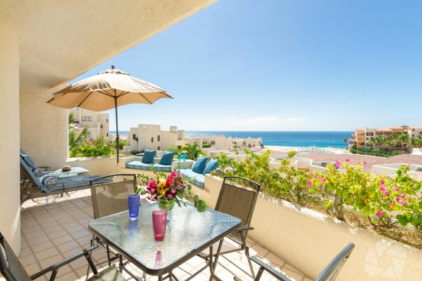 Cabo San Lucas Beachfront Vacation Rentals - Terrasol Beach Resort